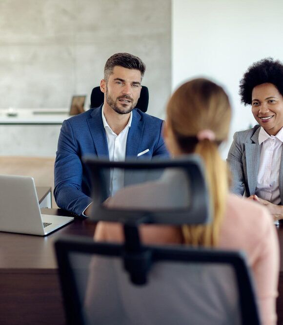 Dubai Resume: Format and Writing Guide